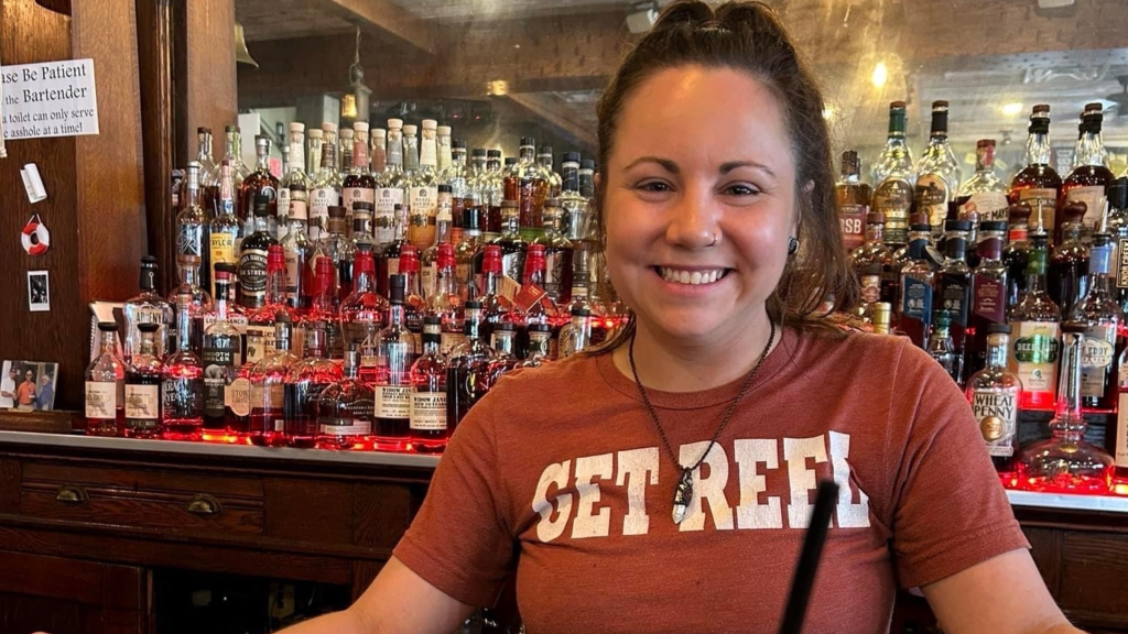 Reel Bar’s Erica Zachar Named Ohio’s Bartender of the Year